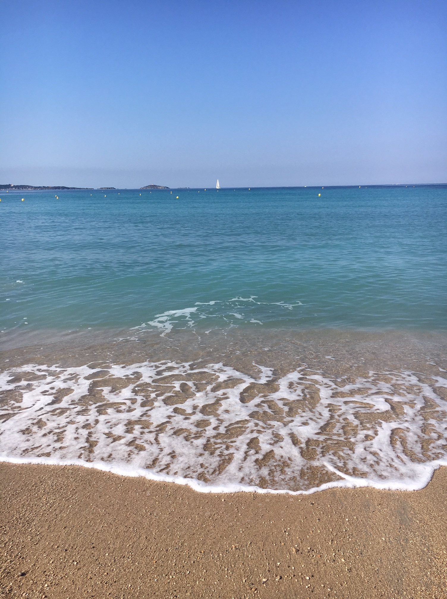 Beautiful beaches of the Var… les plages du Mourillon – Belle Provence ...